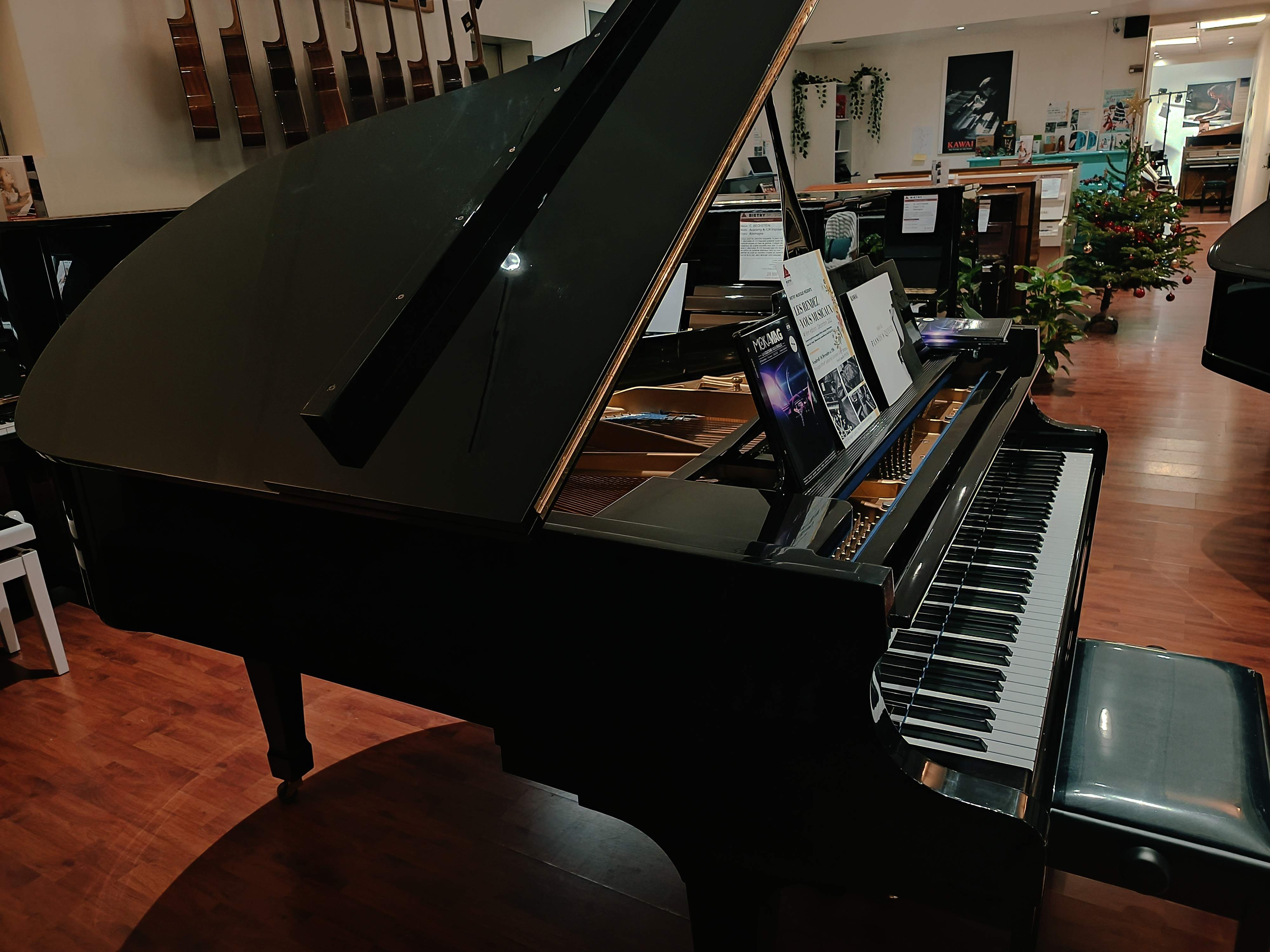 Piano d'occasion Kawai KG-2C | Bietry Musique