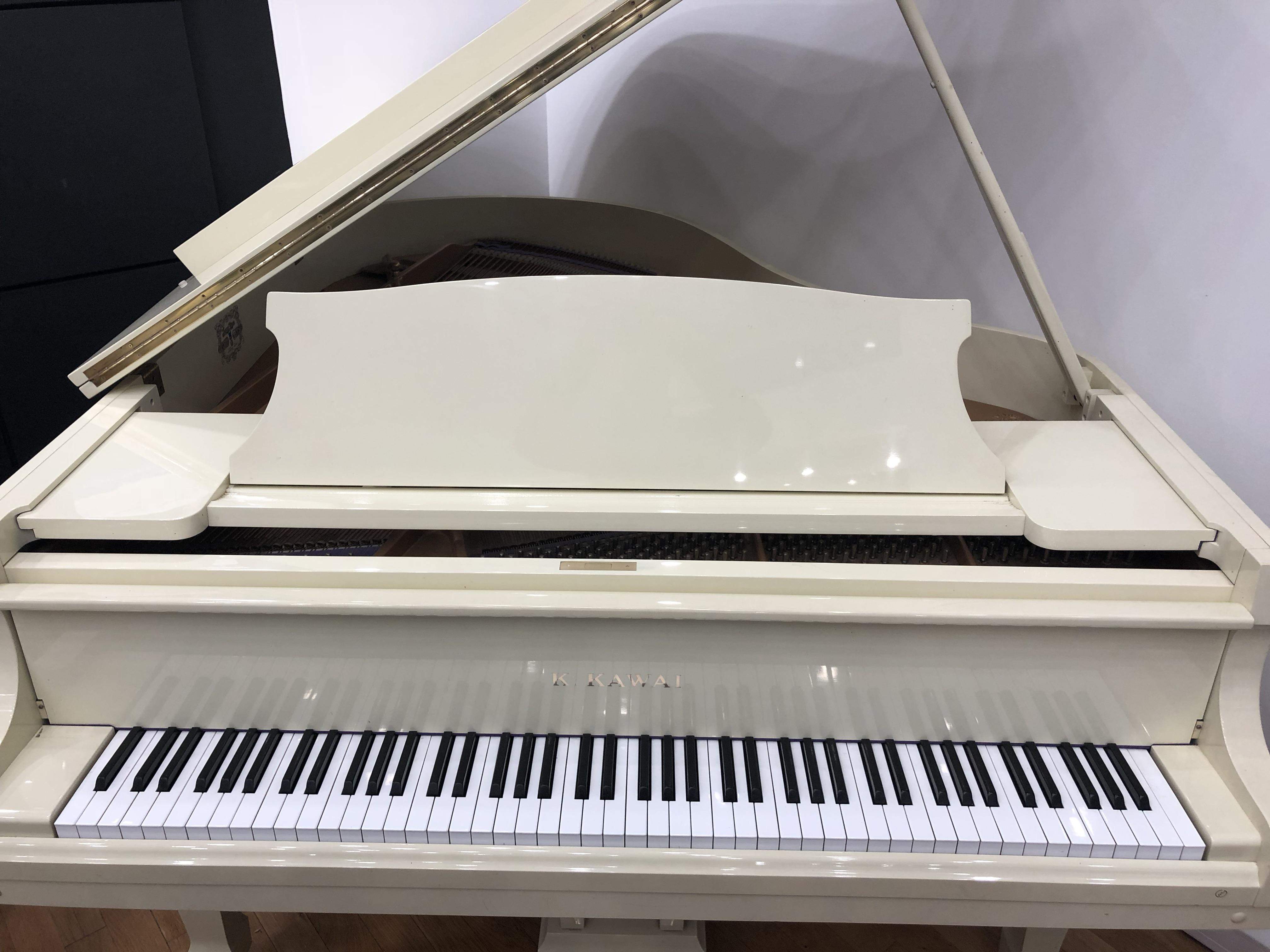 Piano d'occasion Kawai KG-2D | Bietry Musique