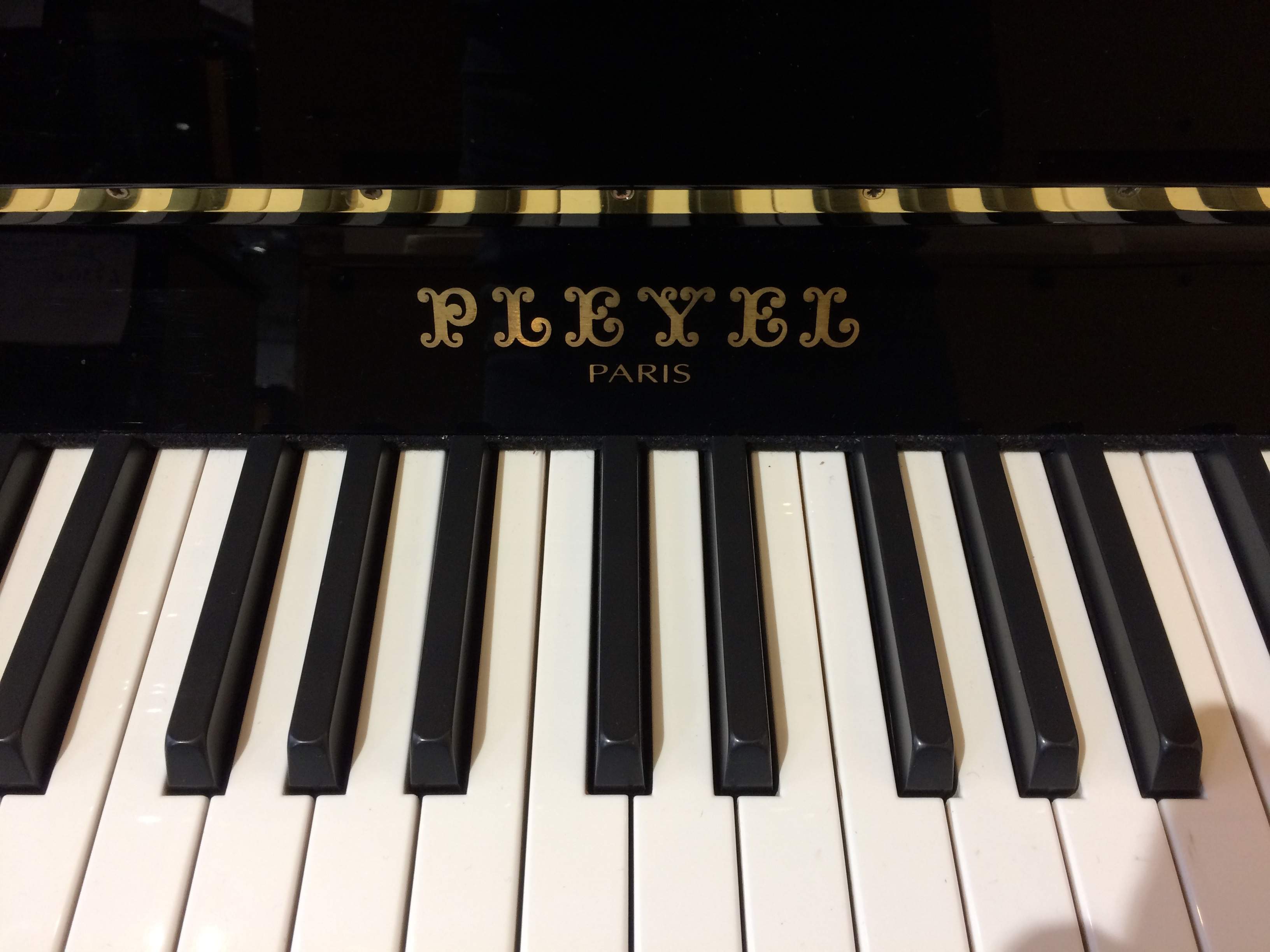 Piano d'occasion Pleyel P118 | Bietry Musique
