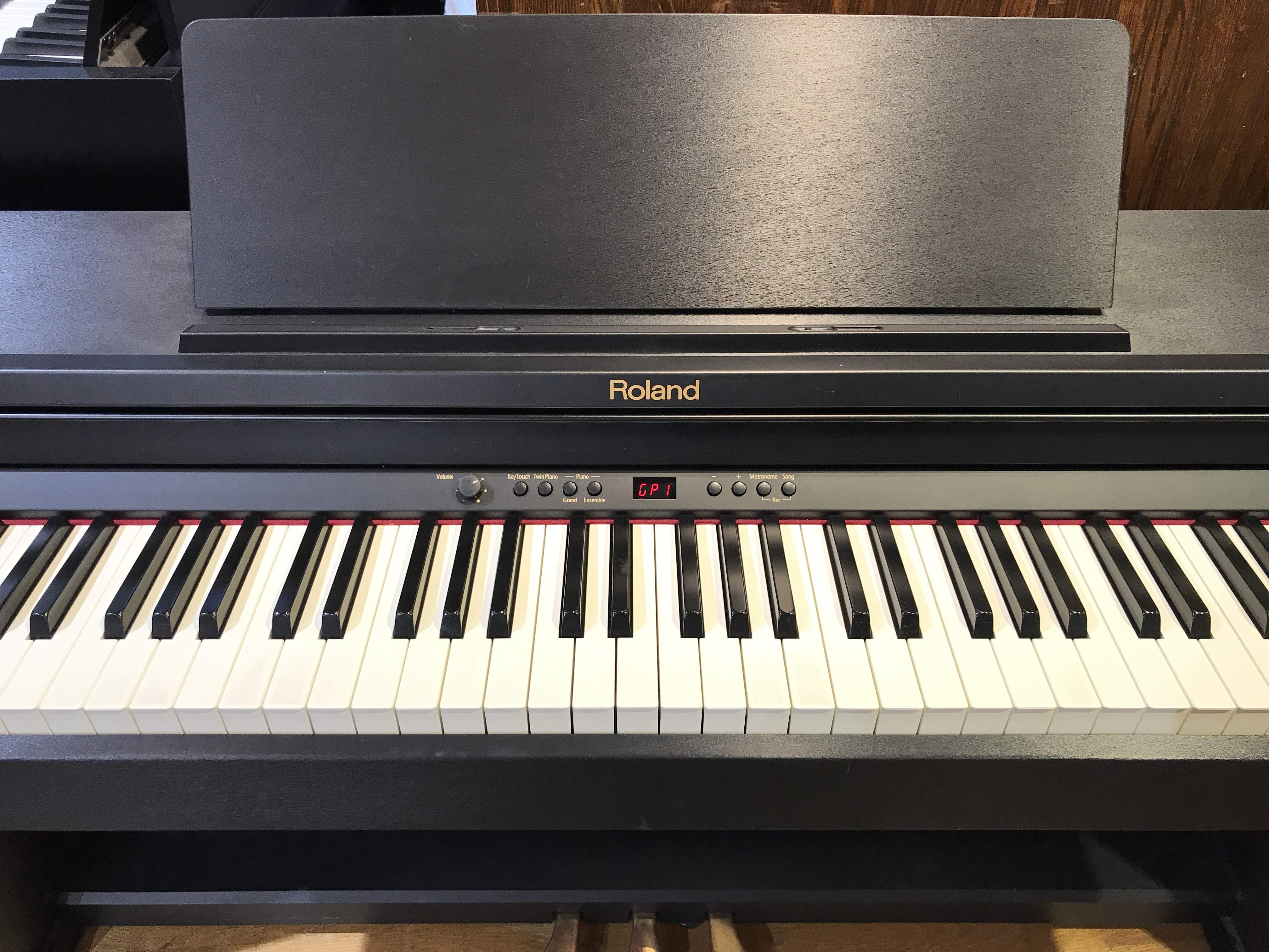 Piano d'occasion Roland RP-301 | Bietry Musique