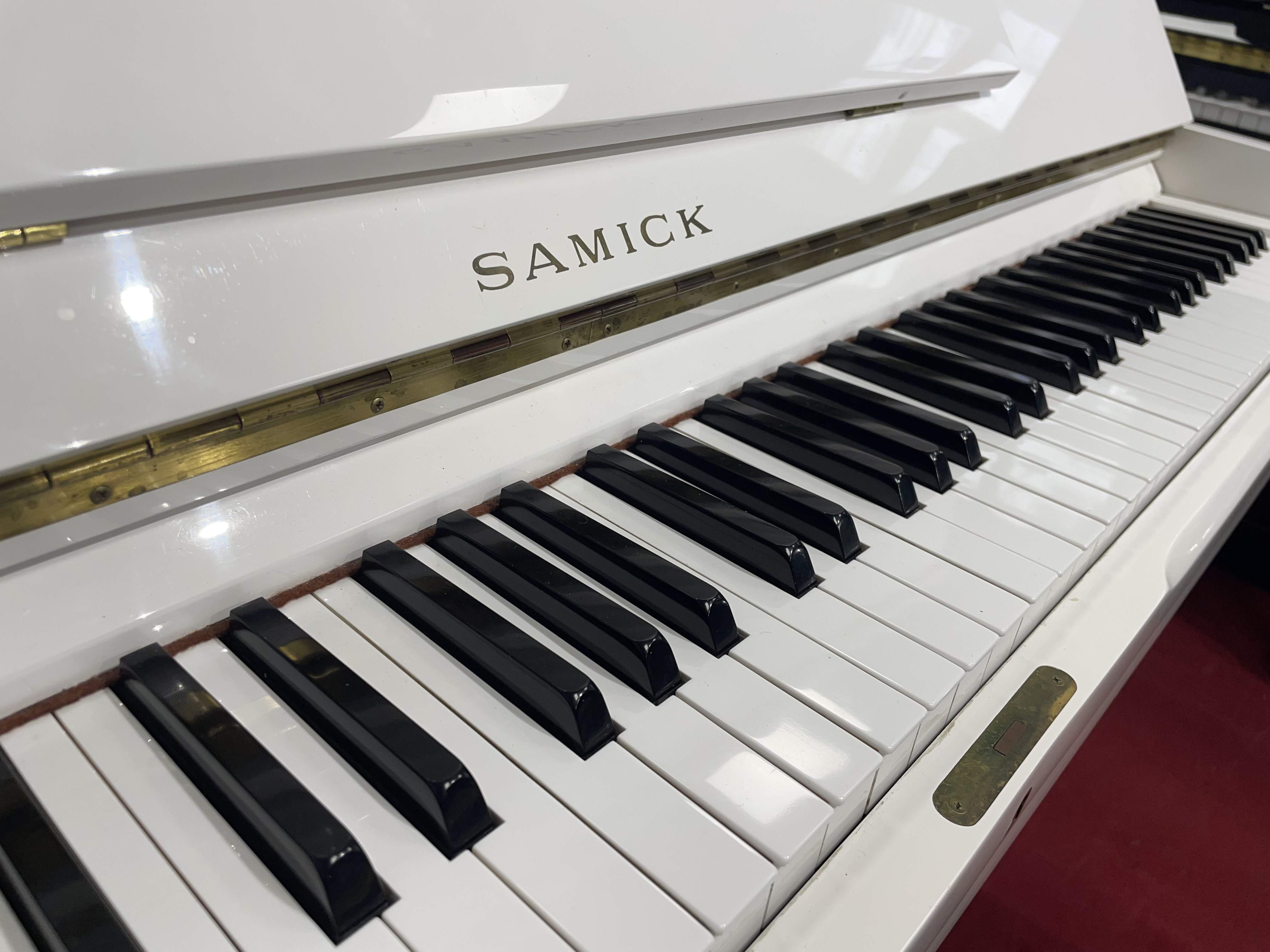 Piano d'occasion Samick SU-118 | Bietry Musique