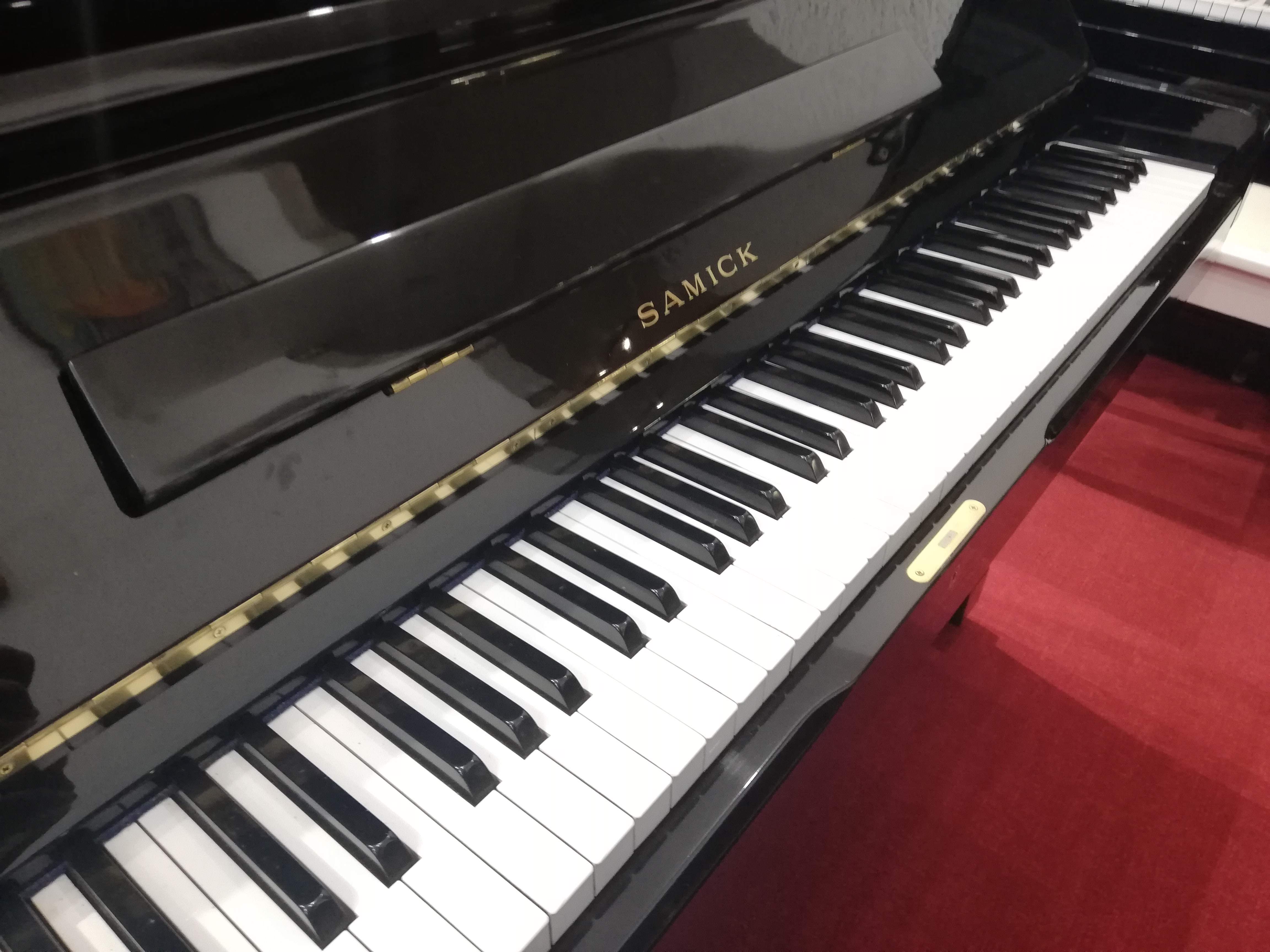 Piano d'occasion Samick SU-118 | Bietry Musique