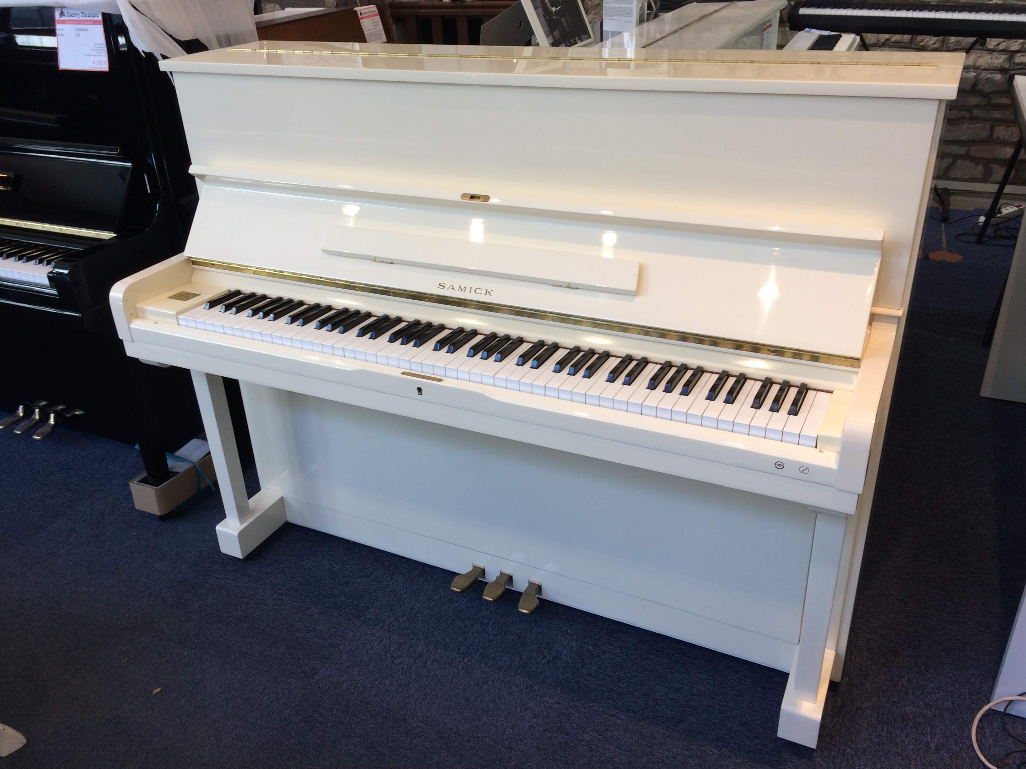 Piano d'occasion Samick SU-118 | Bietry Musique