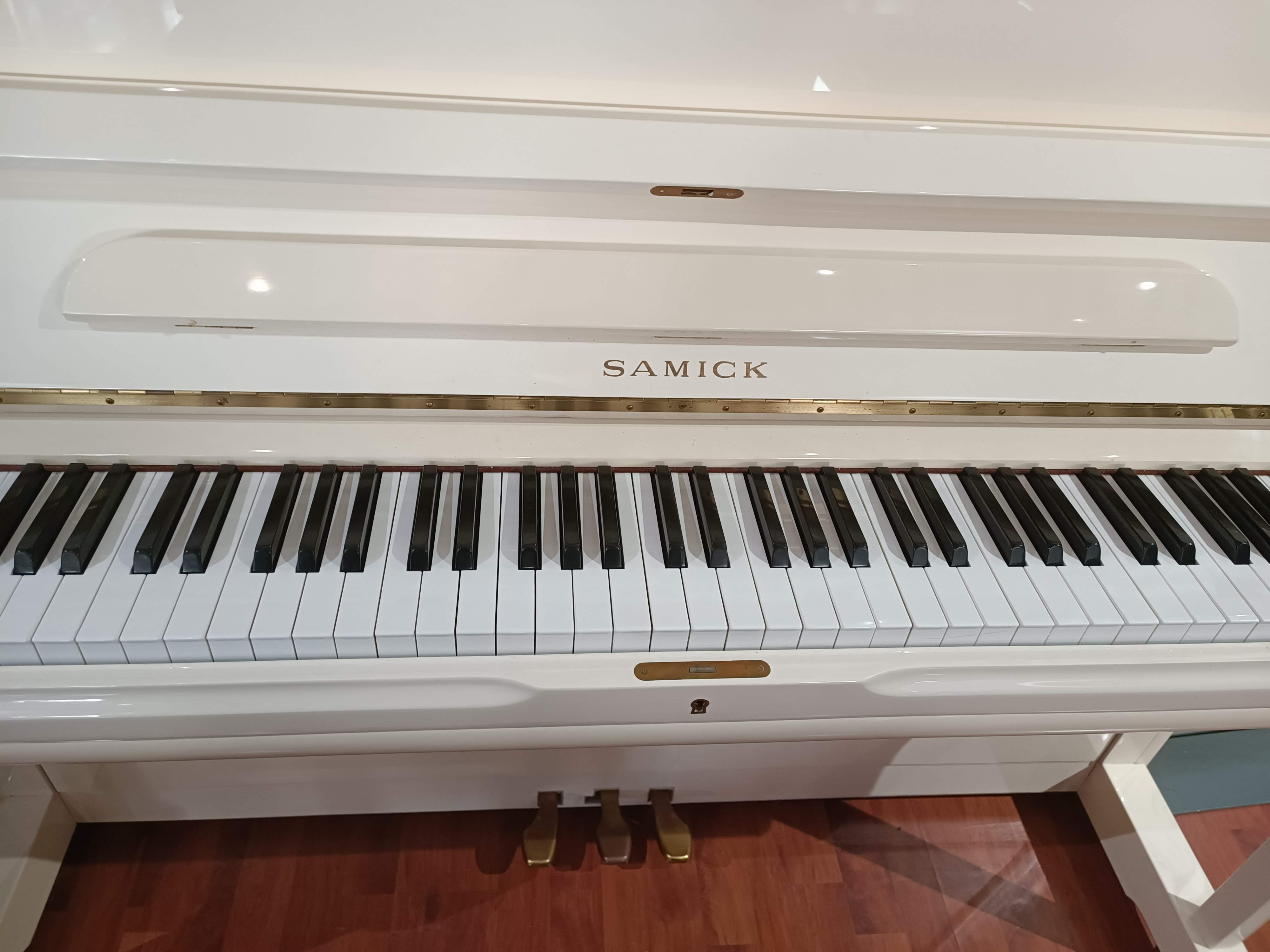 Piano d'occasion Samick SU-118SP | Bietry Musique